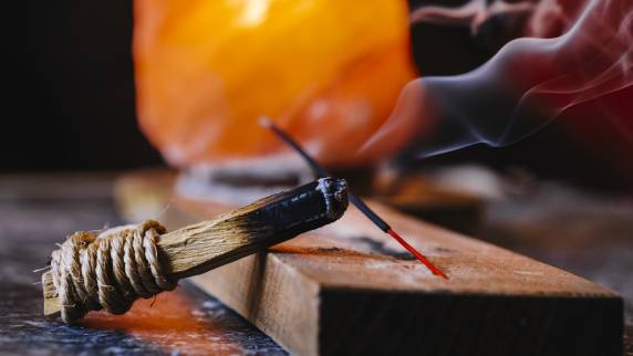 Here’s How Palo Santo Incense Sticks Offer Protective Benefits